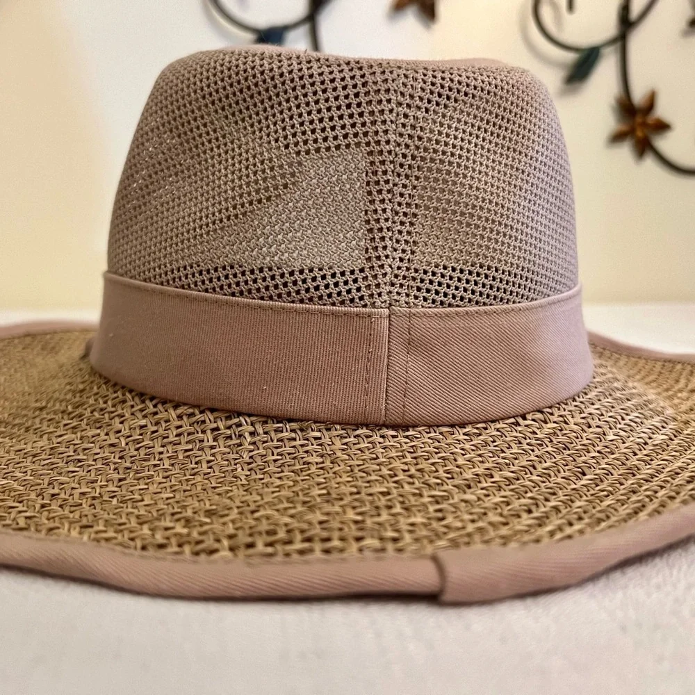 Woolrich | Accessories | Vintage Woolrich Spring Garden Hat | Poshmark